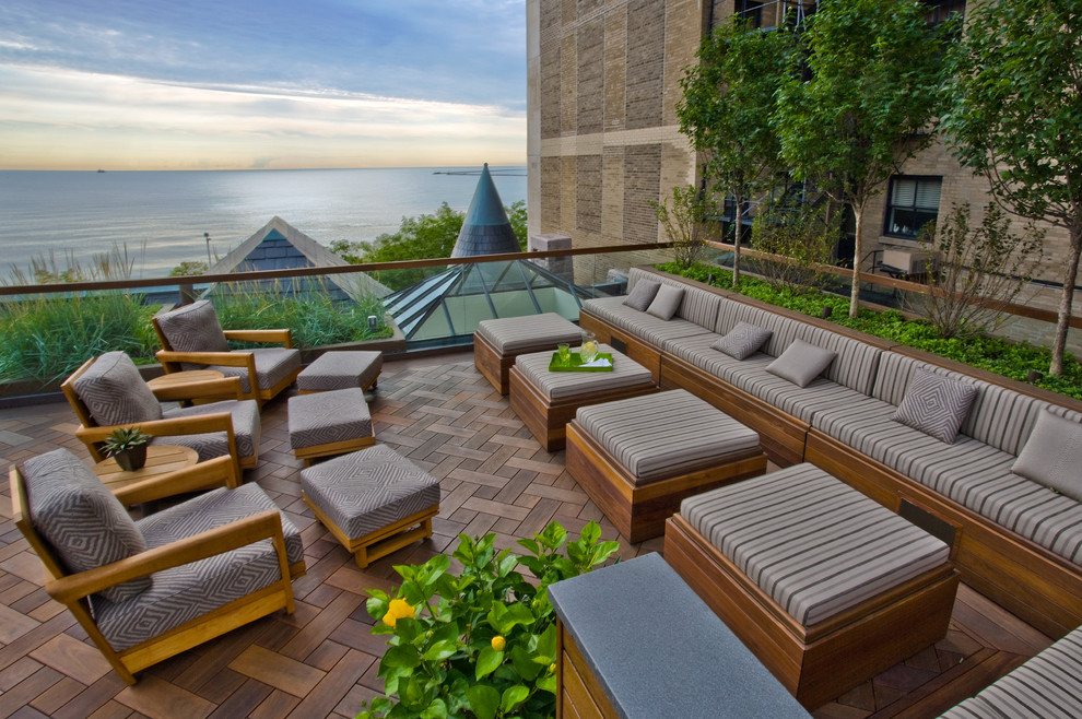 A Roof with a View - Contemporary - Deck - Chicago - by Mariani ...