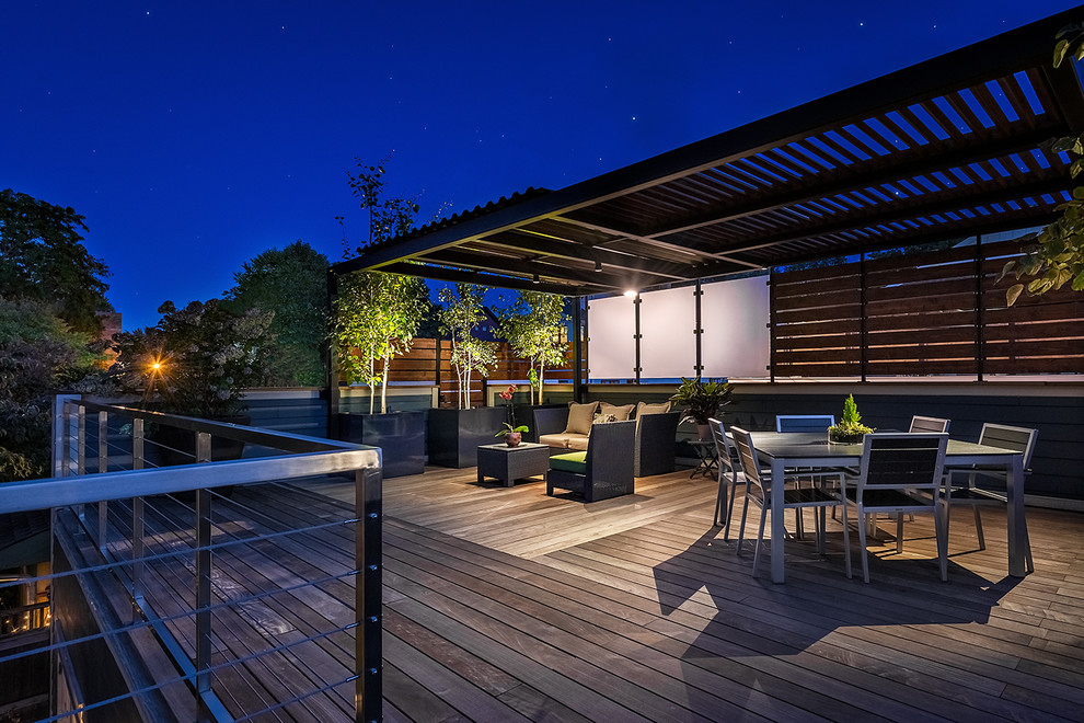 Andersonville Flexible Deck and Garage Space - Contemporary - Deck ...
