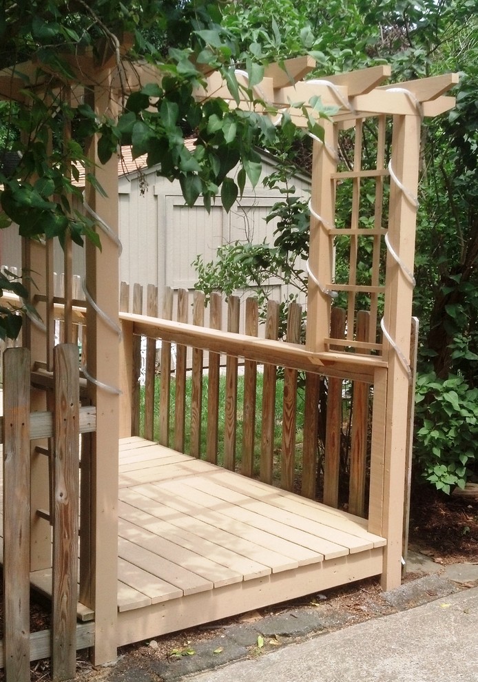 Arbor, Benches, Deck, Fire Pit, & Planters - Terrasse en Bois - Autres ...