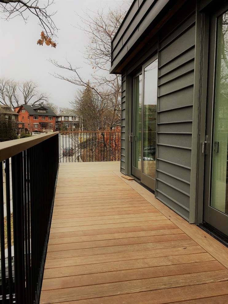 Architectural Deck - Modern - Deck - Toronto - by E-Z Fine Carpentry