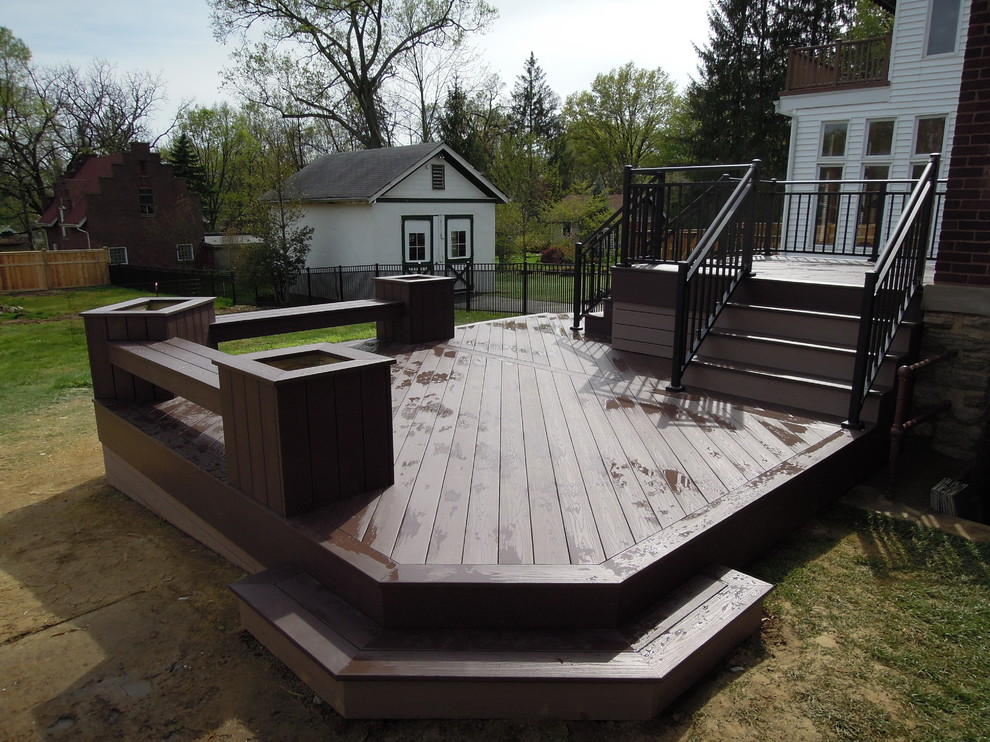 Azek PVC 2-Tiered Deck, w/Benches & Planterns Western Hills OH area ...