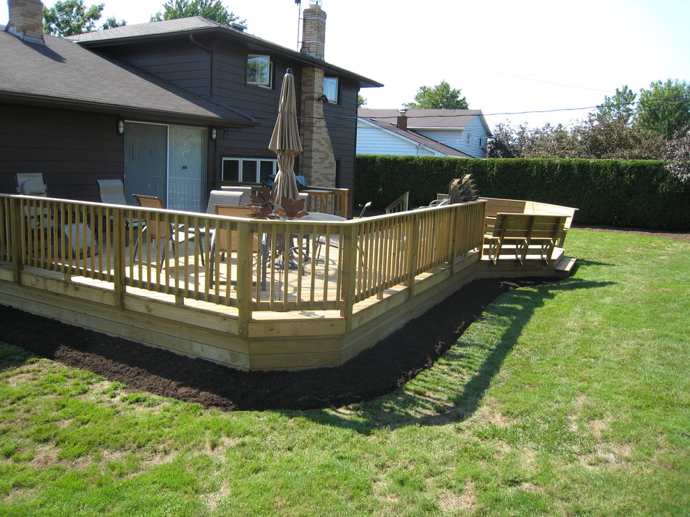 Backyard Deck - Craftsman - Deck - Cleveland - by Acclaim Renovations ...