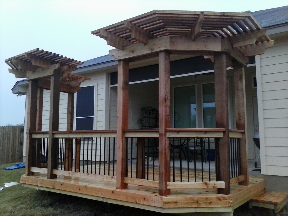Beautiful Custom Built Deck with Rod Iron Rails and Arbor, San Antonio ...