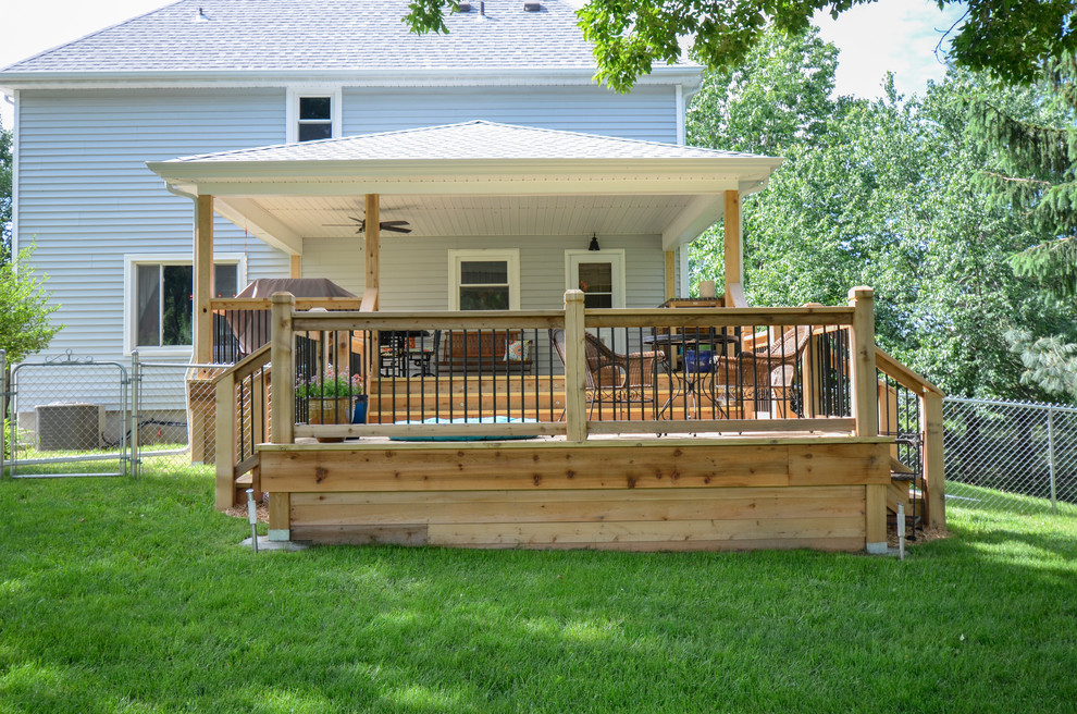 Blue Ridge Covered Deck - Traditional - Deck - Kansas City - by Owen ...