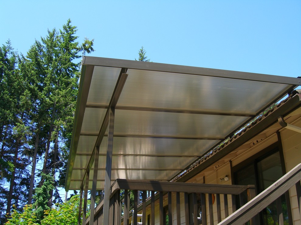 Bronze on bronze patio cover - Farmhouse - Deck - Seattle - by Decks ...