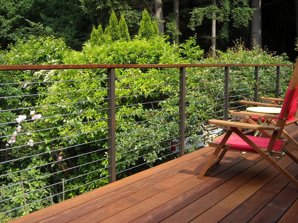 Cable Railings - Deck - Seattle - by Apex Railing Solutions | Houzz