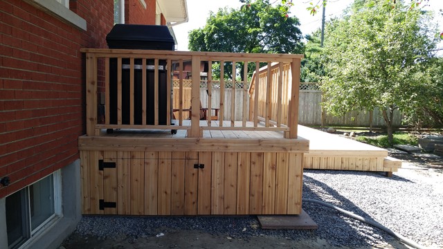 Cedar deck design and build - Traditional - Deck - Ottawa - by MMM ...