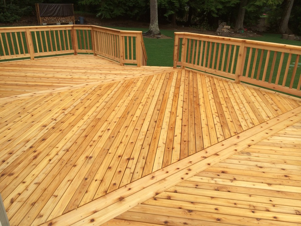Cedar Decks - Modern - Deck - Seattle - by PCF Construction Group | Houzz