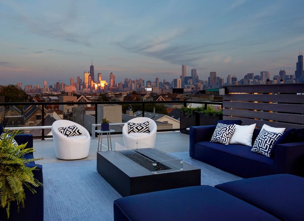 Chicago Skyline From Luxury Rooftop Deck - Contemporary - Terrace ...