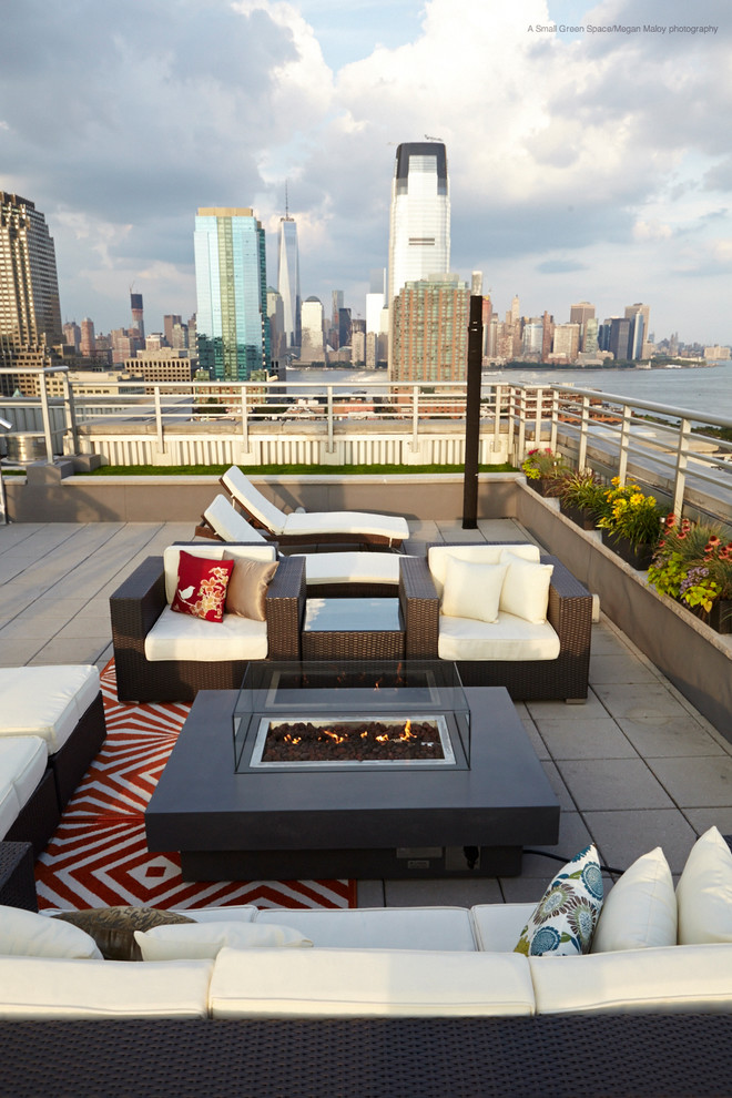 City Roof Deck - Contemporary - Deck - New York - by A Small Green ...