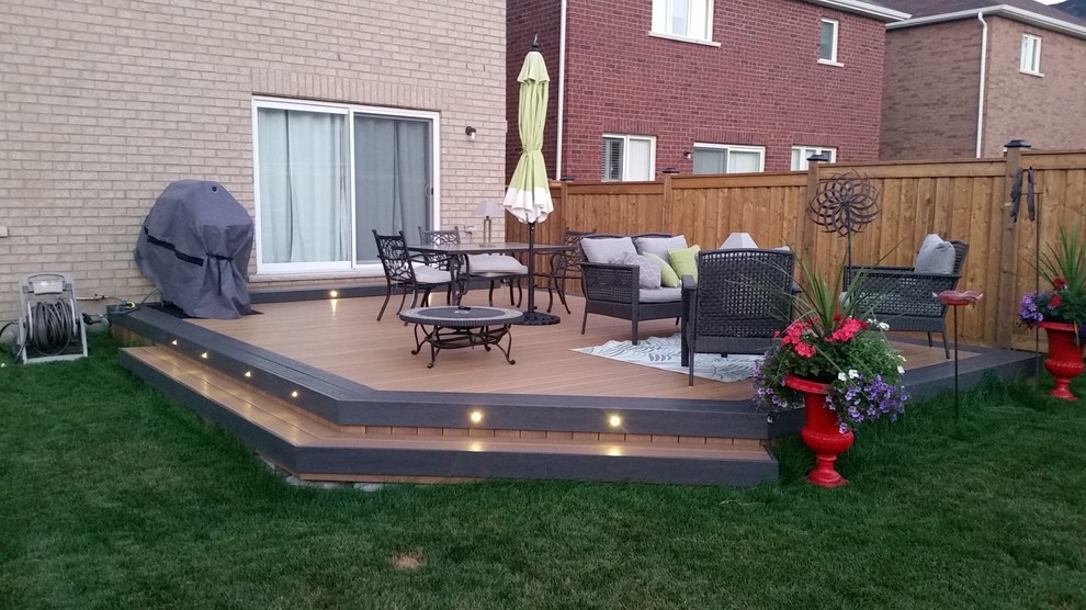 Clubhouse Low Deck - Traditional - Deck - Toronto - by Hickory Dickory ...