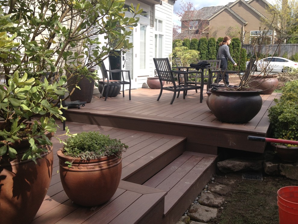 Composite Decks - Modern - Deck - Seattle - by PCF Construction Group ...