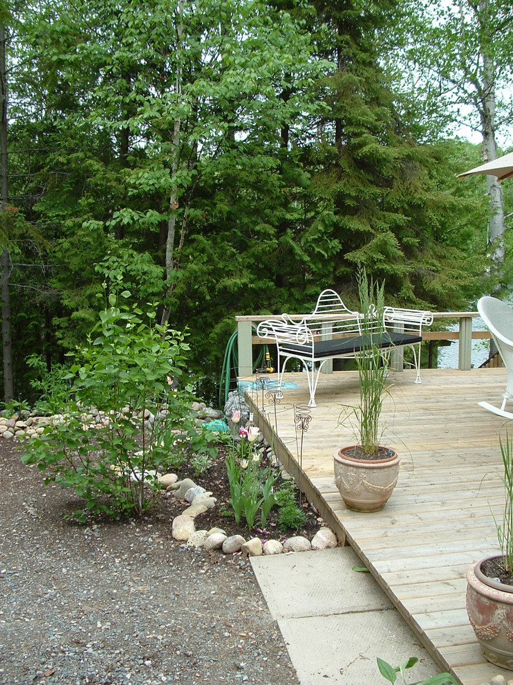 Cottage Life - Rustic - Deck - Ottawa - by Pat Dickinson Design | Houzz