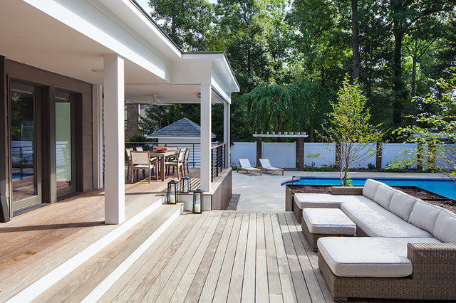 Covered and open deck - Trendy - Terrasse - Philadelphia - af Gary ...