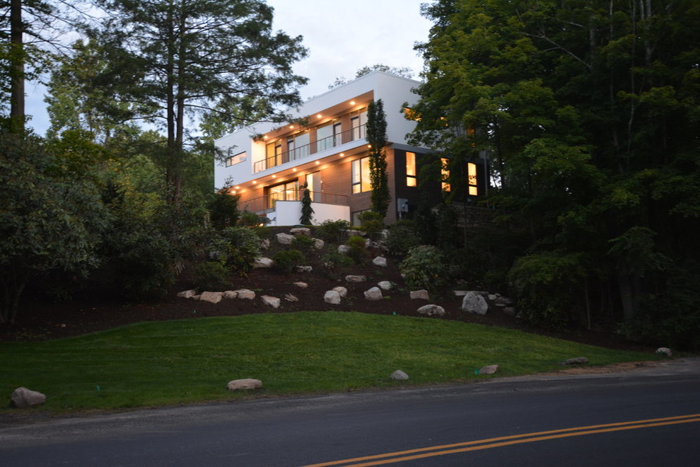 Cube Style House with Cable Railing System, New Canaan, CT - Modern ...
