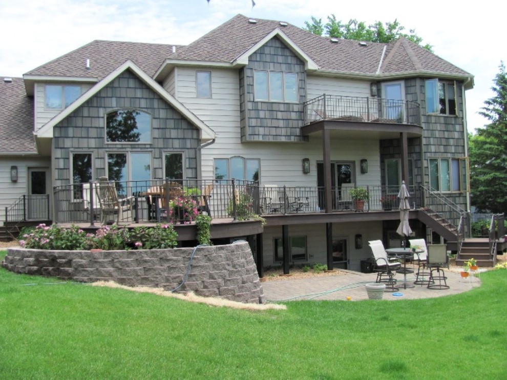 Curved Composite Deck - Traditional - Deck - Minneapolis - by Dale ...