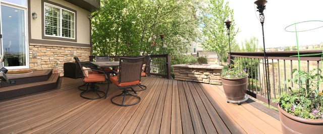 Custom deck with Corner Fire Pit - Classique - Terrasse en Bois - Denver - par Kona Contractors ...