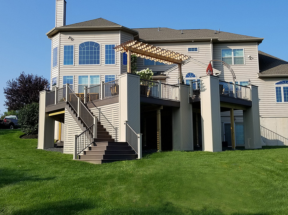 Multi-level deck supported by columns - Modern - Deck - Philadelphia ...