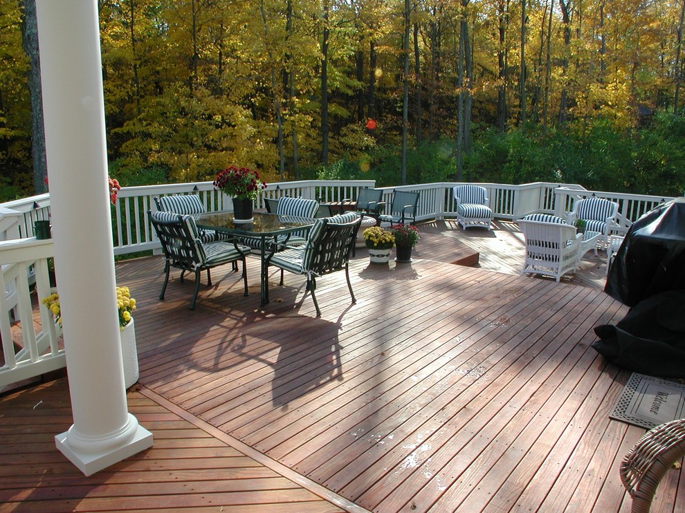 Custom Wood Decks - Traditional - Deck - Cincinnati - by Legend ...