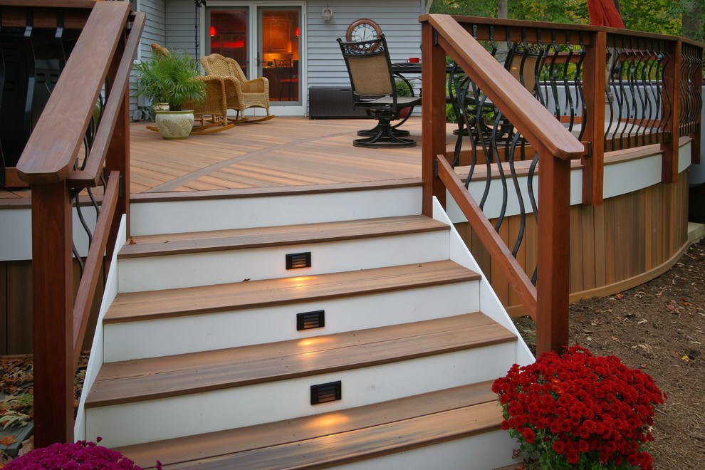 Davidsonville Radius deck - Traditional - Deck - DC Metro - by Fine Decks Inc. | Houzz