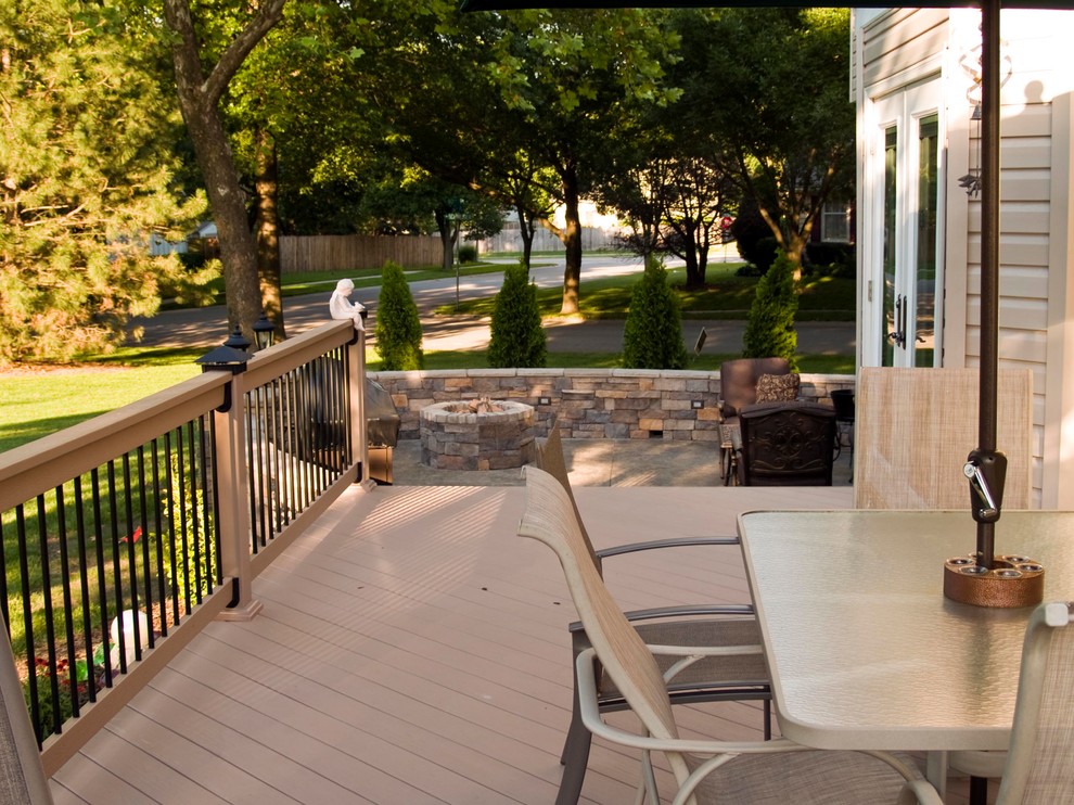 Deck Lighting in Kansas City - Traditional - Deck - Kansas City - by ...