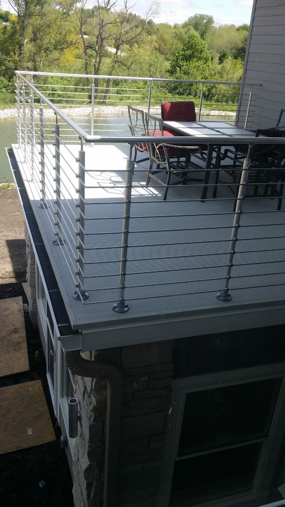 Deck - Prova Cable railing system - Modern - Deck - Minneapolis - by ...