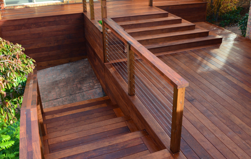 Deck, stairs and screening in Berwick - Modern - Deck - Melbourne - by ...