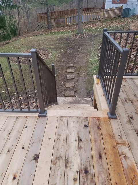 Deck w/ Aluminum Balusters - Deck - St Louis - by Hardwoods ...
