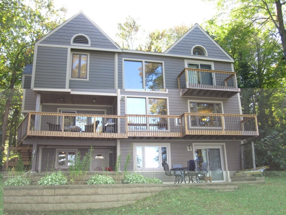 Decking - Contemporary - Deck - Minneapolis - by Lindus Construction ...