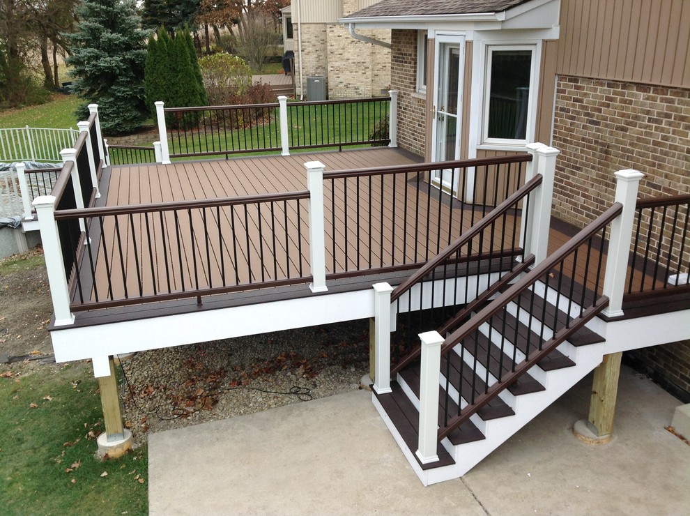 Decks - Traditional - Deck - Chicago - by Woodridge Deck & Gazebo Co ...