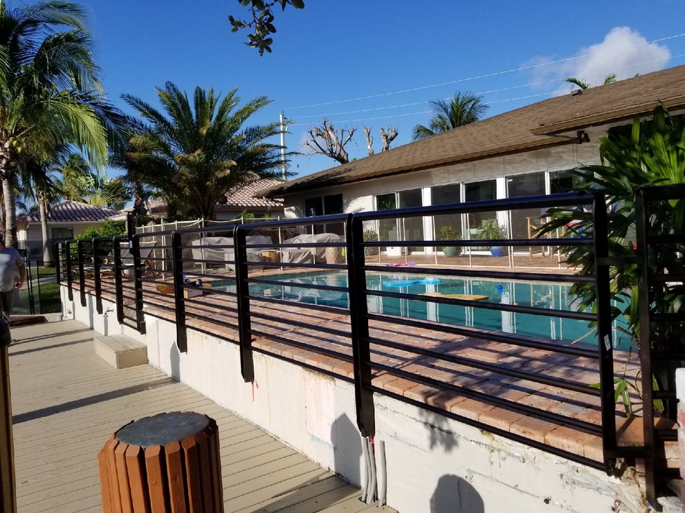 East Fort Lauderdale Pool Deck - Terrasse en Bois - Miami - par Green ...