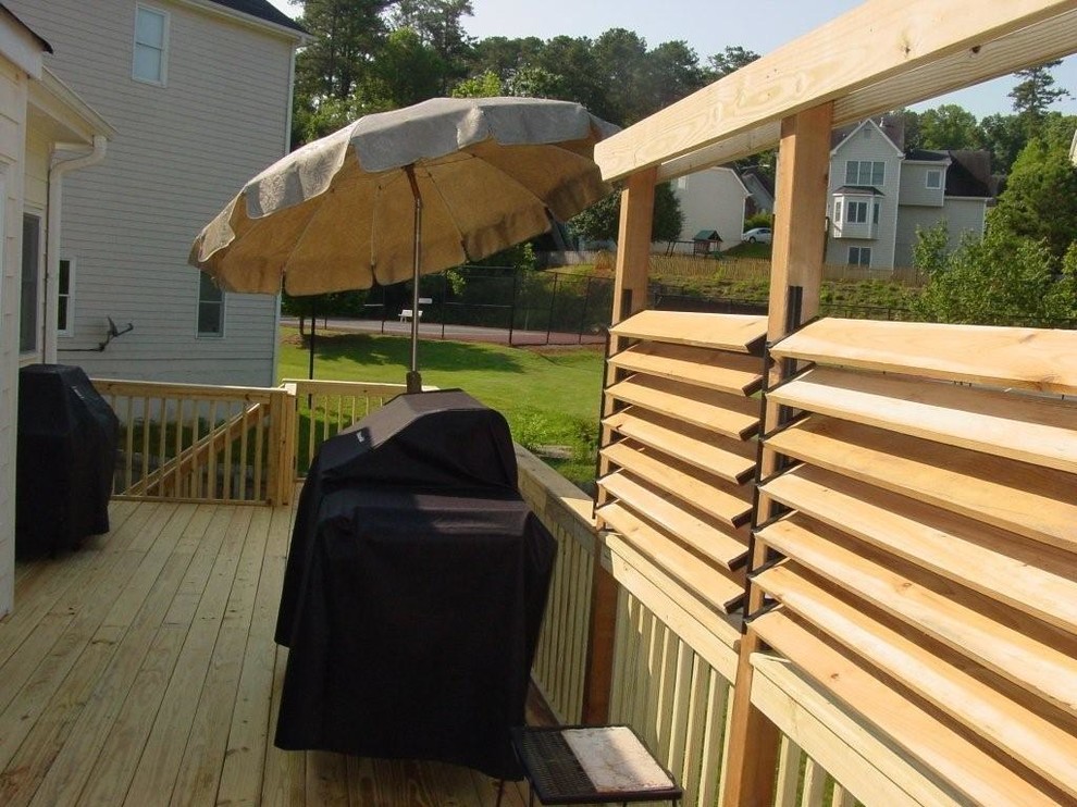 Easy Extra Privacy Deck Fence with Louvers - Craftsman - Deck - Toronto ...