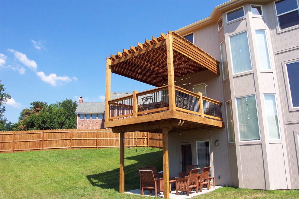 El-Scari - Cedar Deck with Pergola. - Traditional - Terrace - Kansas ...