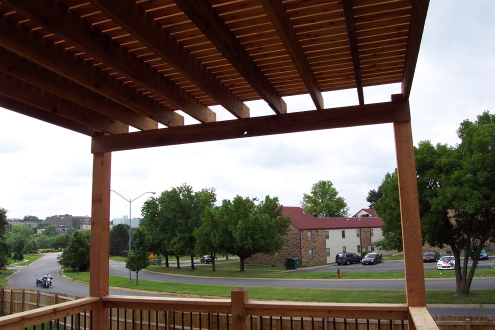 El-Scari - Cedar Deck with Pergola. - Traditional - Deck - Kansas City ...