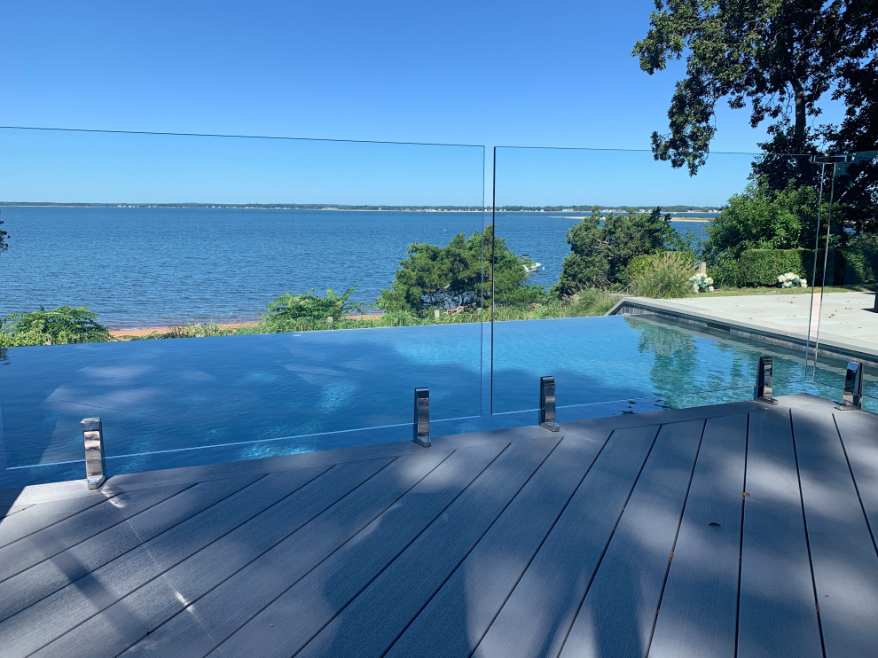 Frameless Glass Railing - Hampton Bays, NY - Modern - Deck - New York ...
