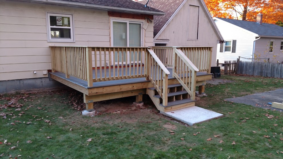 Garnet street deck - Traditional - Deck - Boston - by Surge Home ...