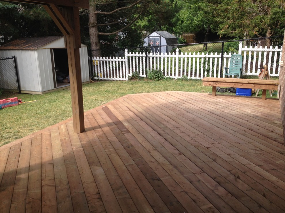 Ground Level Deck - Contemporary - Deck - Toronto - by DCF Carpentry ...