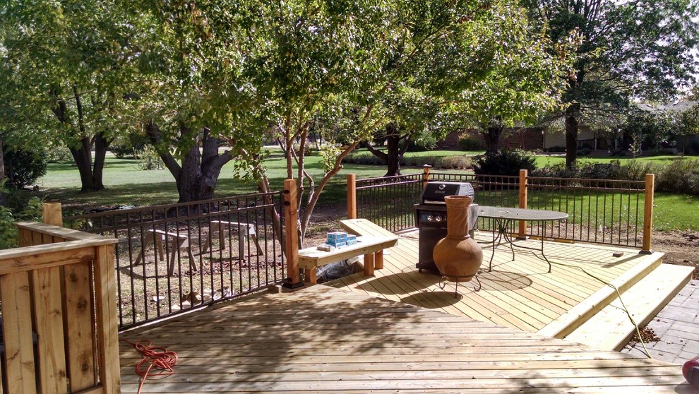 Hesston - Deck - Rustic - Deck - Wichita - by Preferred Builders Inc. | Houzz