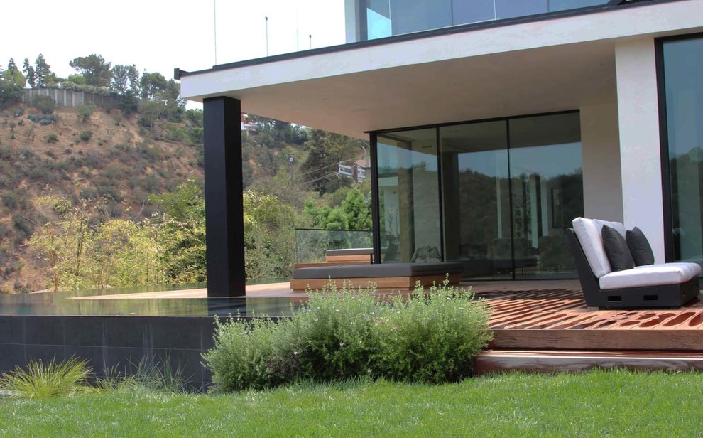 Hollywood Hills 2 - Modern - Deck - Los Angeles - by Isabel Moritz ...