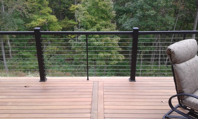 Ipe' Deck w/Cable Railing, Cincinnati, OH - Modern - Terrace ...