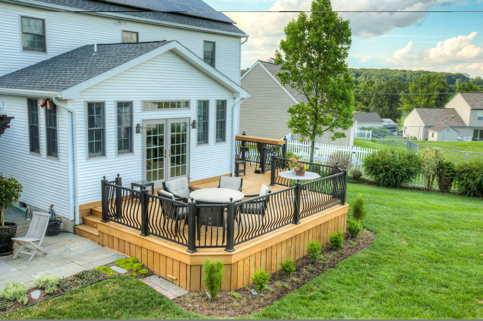 Ipe deck with bar and custom stairway - Traditional - Deck ...