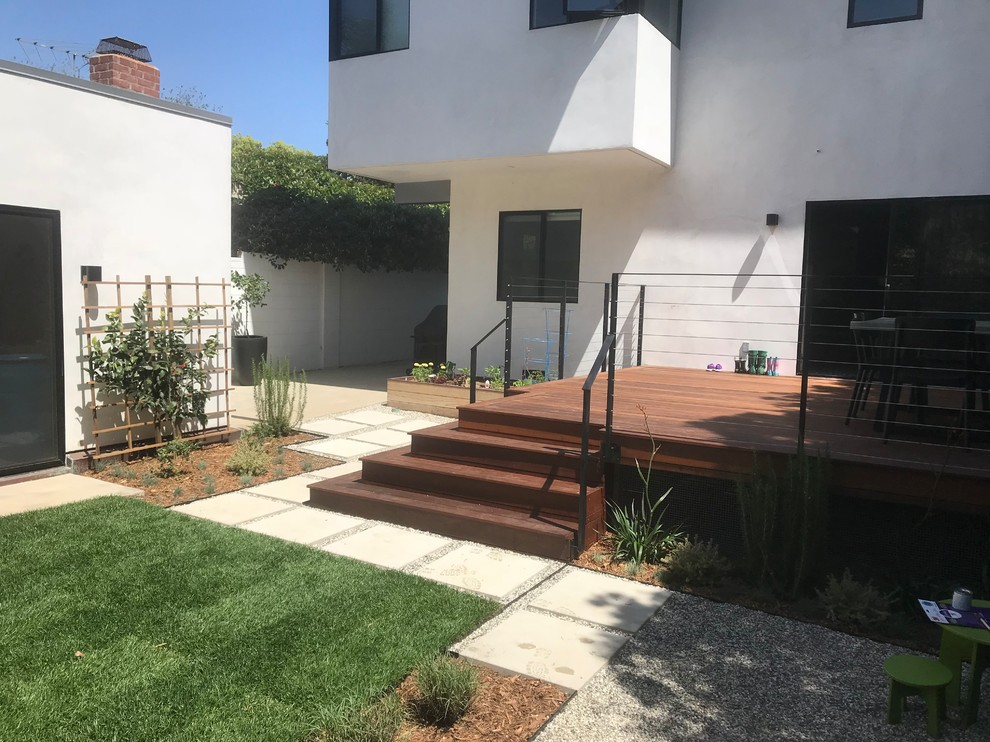IPE deck with Iron cable railing - Modern - Deck - Los Angeles - by LA ...