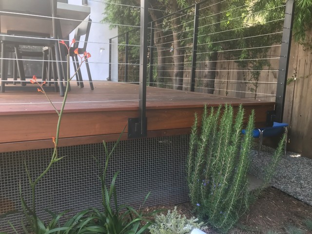 IPE deck with Iron cable railing - Modern - Deck - Los Angeles - by LA ...