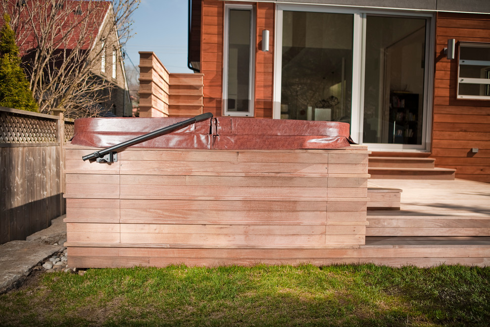 Ipe Hot Tub Access Door - Modern - Deck - Toronto - by TVELT BUILD | Houzz