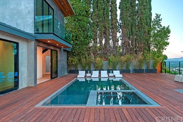 Ipe Pool Deck - Modern - Deck - Los Angeles - by Danny Deck ...