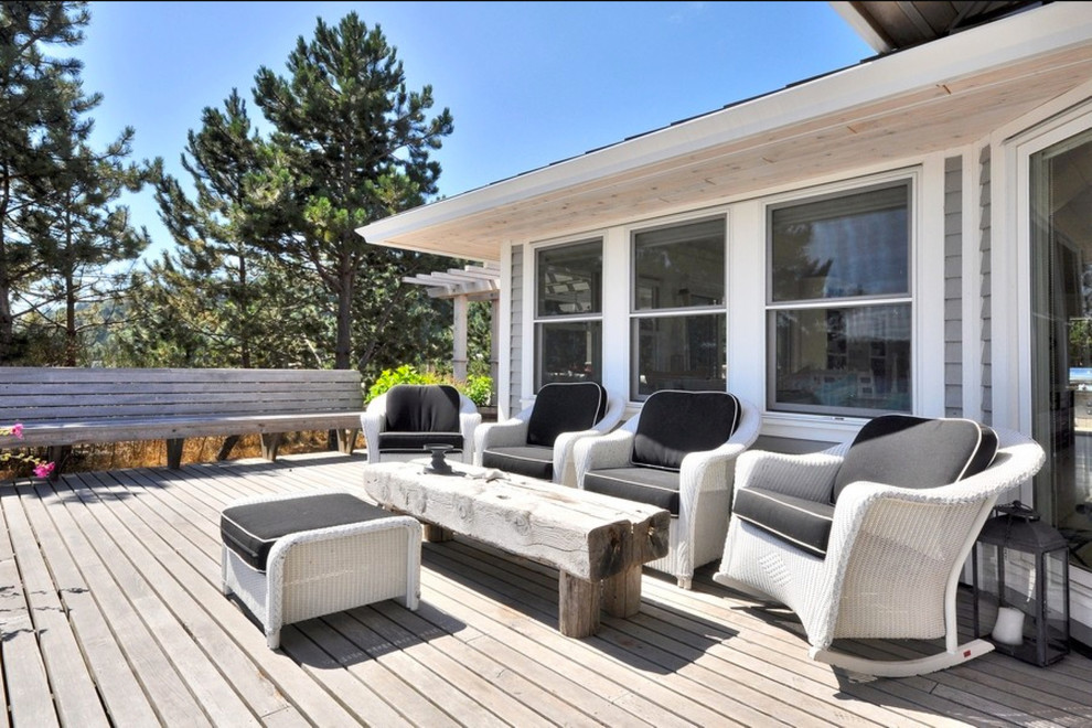 Island Cottage - Beach Style - Deck - Vancouver - by Sunshine Coast ...