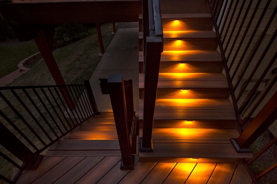 Lakewood Deck with Fiberon Decking & Fortress Post & Riser Lights ...