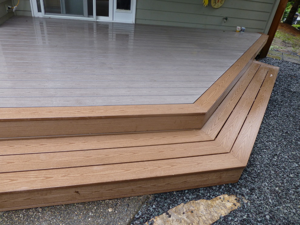 low level deck - Traditional - Terrace - Seattle - by Lakevue ...