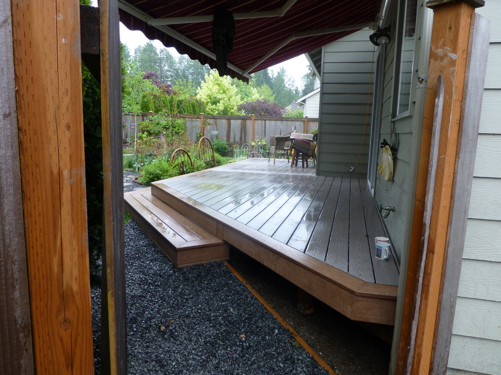 low level deck - Traditional - Deck - Seattle - by Lakevue Renovations ...