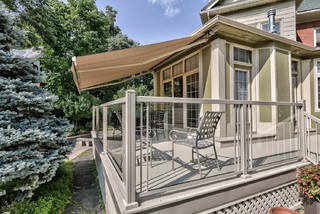 Maintenance free aluminum decking and glass railing - Contemporary ...